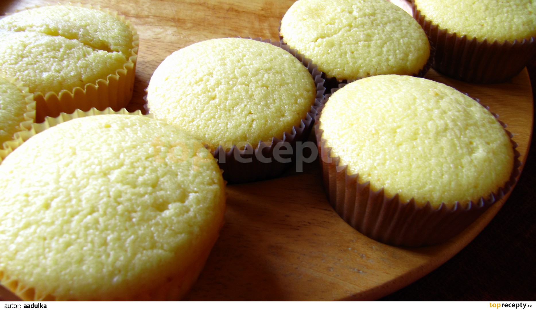 Citrónové muffiny recept - TopRecepty.cz