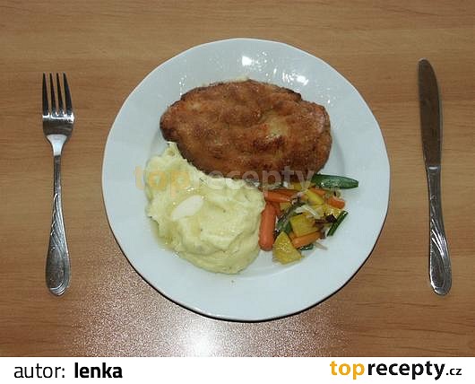Kuřecí řízek s bramborovou kaší recept - TopRecepty.cz
