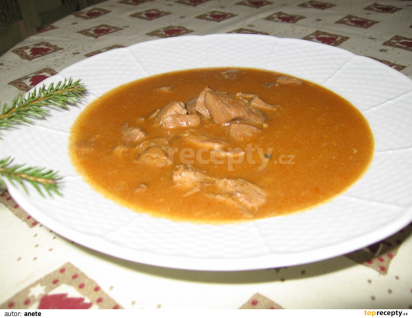 Srnčí guláš recept - TopRecepty.cz