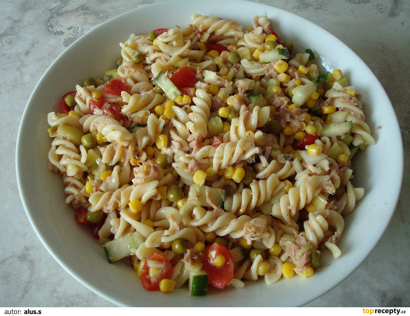 Těstovinový salát s tuňákem I recept - TopRecepty.cz
