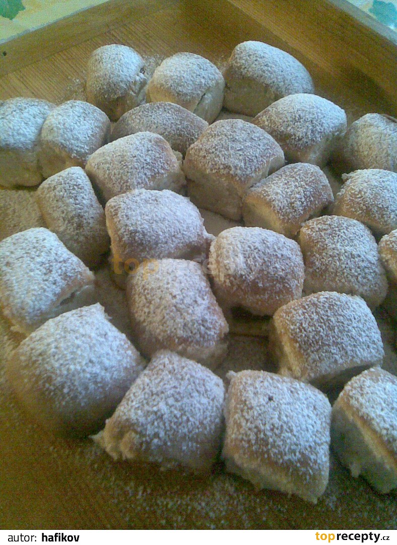 Univerzální těsto na koláče, buchty, vdolky a sladké knedlíky recept ...