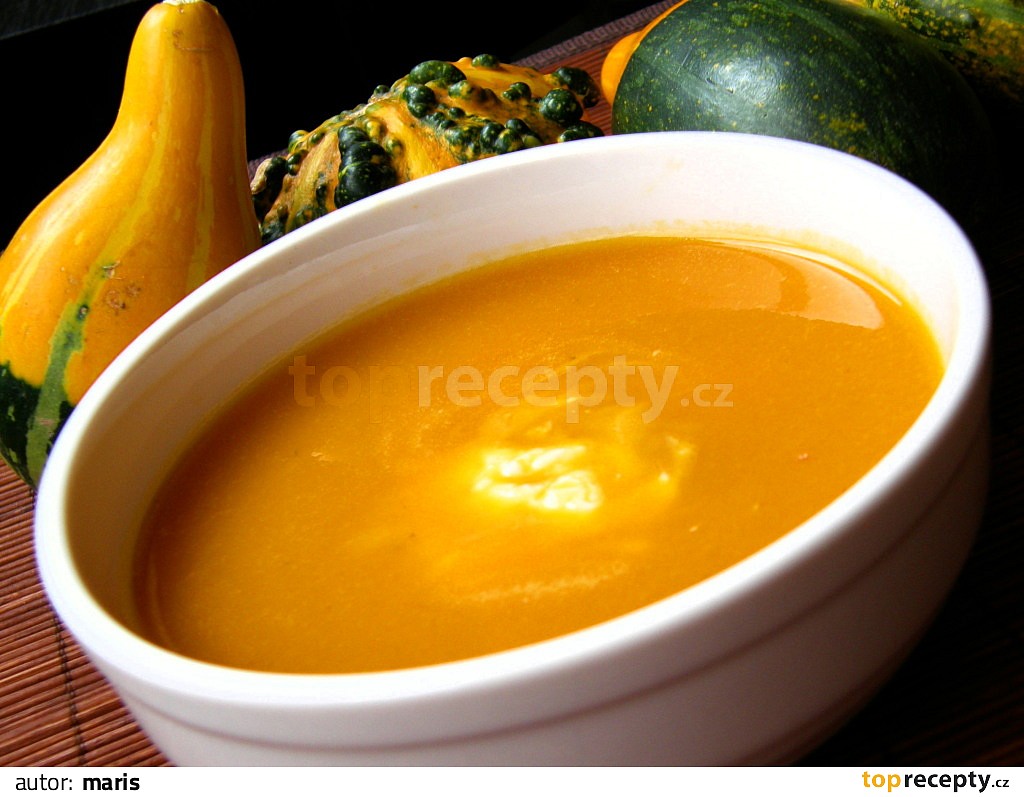 Dýňová polévka recept - TopRecepty.cz