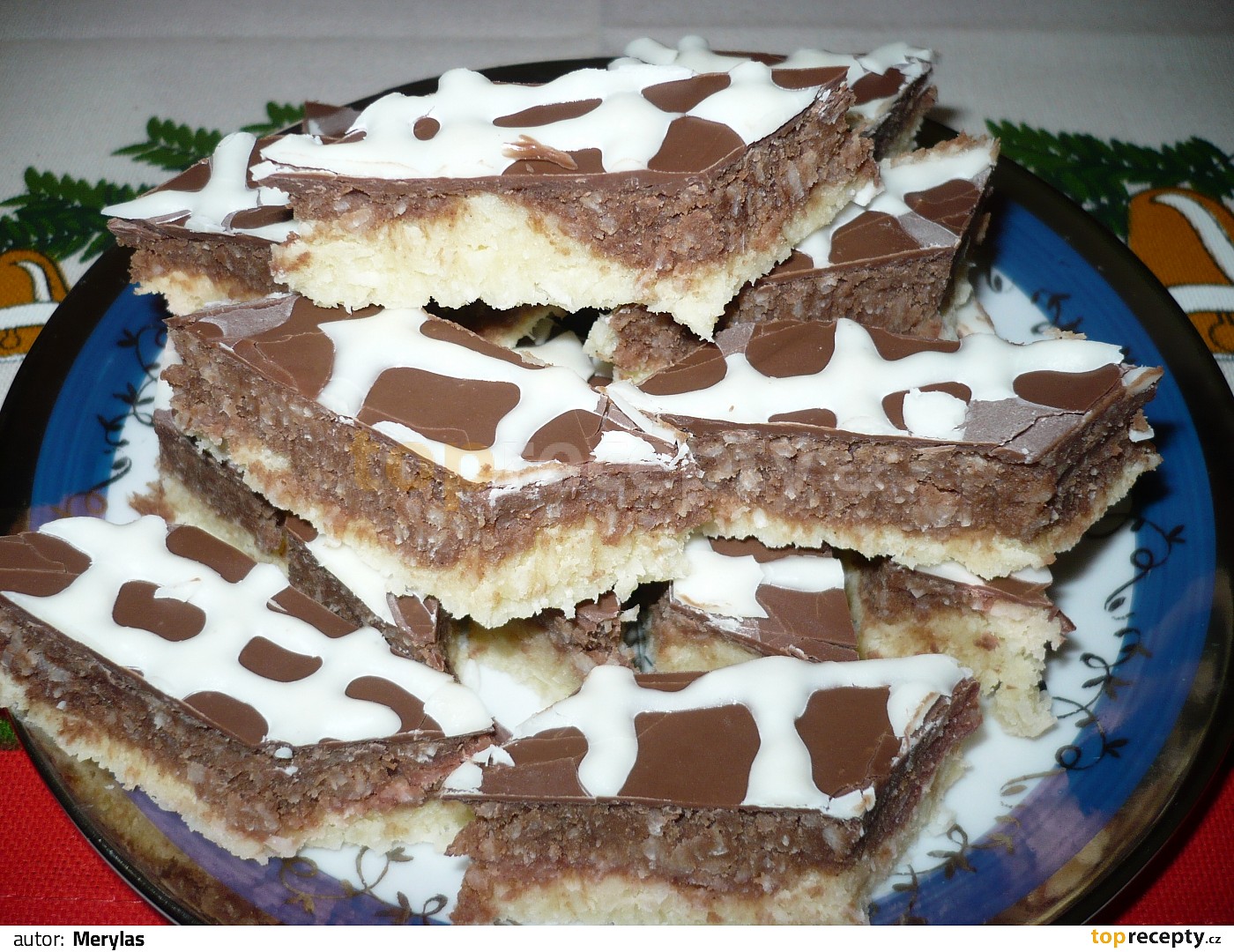 Kokosové nepečené řezy recept - TopRecepty.cz