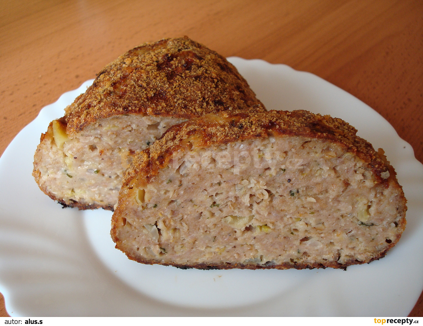 Sekaná s cuketou recept - TopRecepty.cz