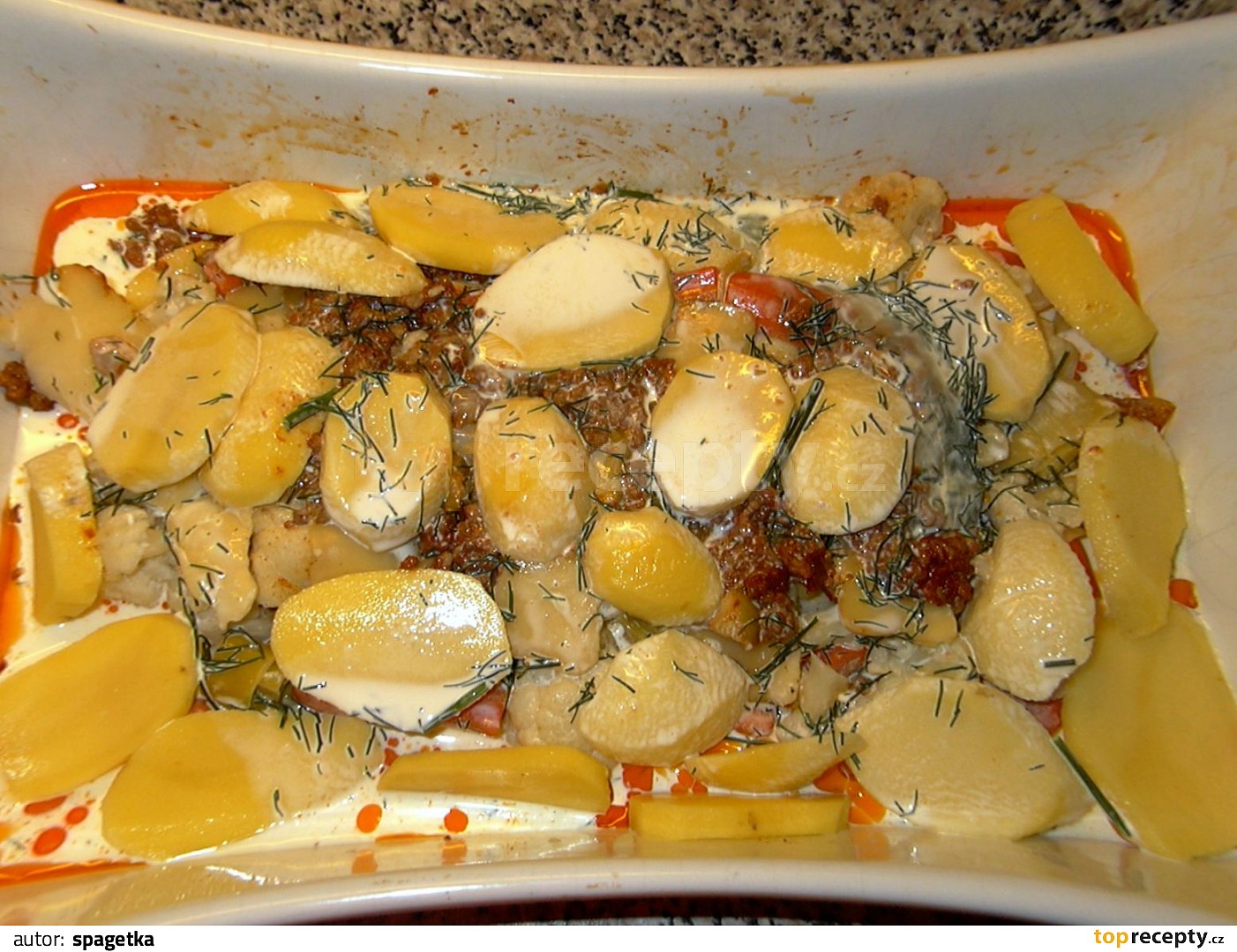 Zapékané mleté maso se zeleninou recept - TopRecepty.cz
