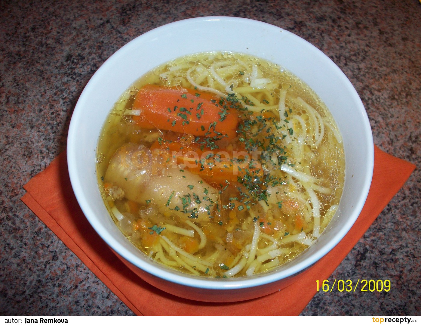 Hovězí polévka recept - TopRecepty.cz