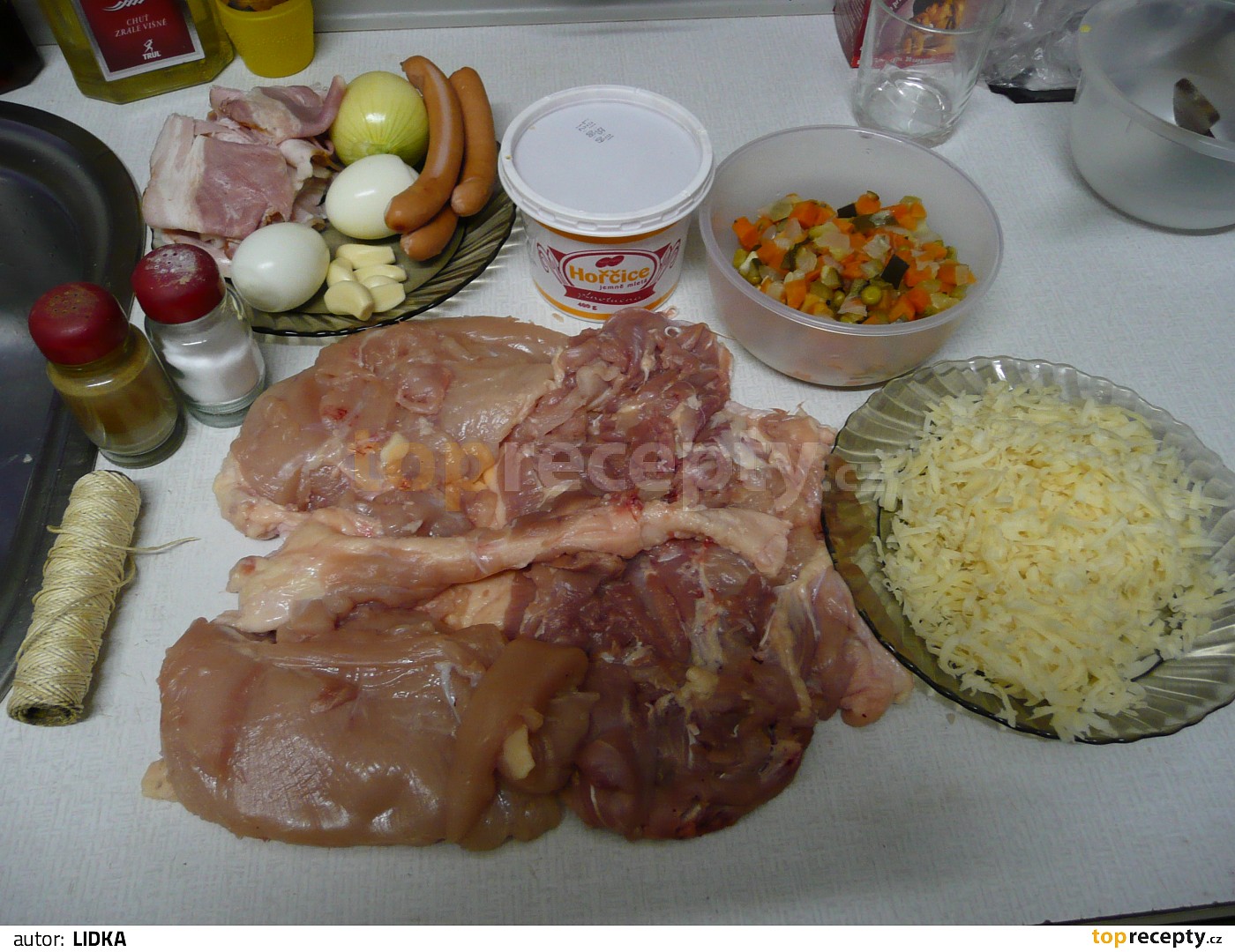 Kuřecí roláda recept - TopRecepty.cz