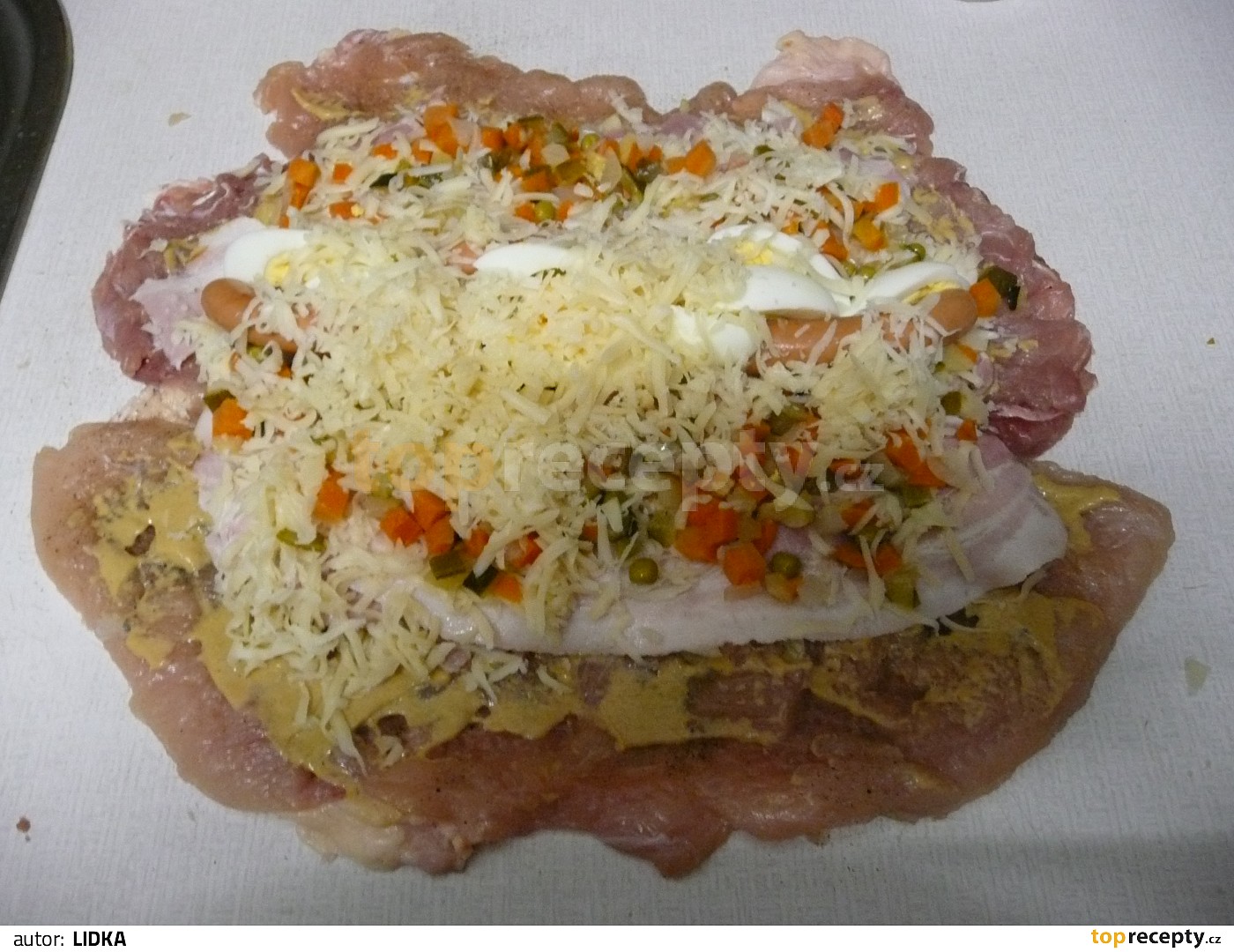 Kuřecí roláda recept - TopRecepty.cz