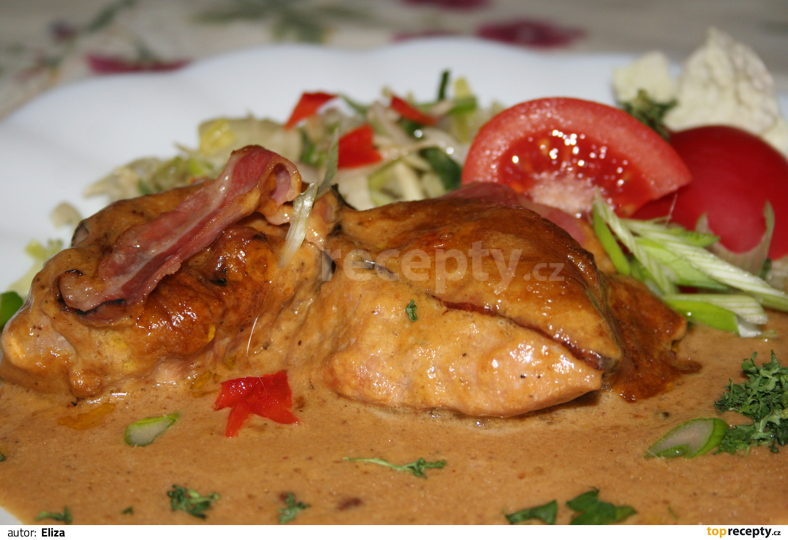 Panenka pečená v pepřové omáčce recept - TopRecepty.cz