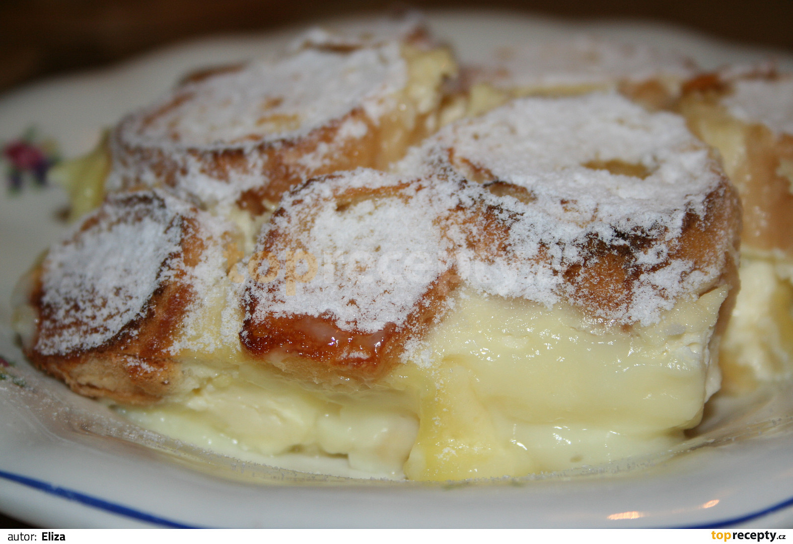 Pochoutková žemlovka - TopRecepty.cz