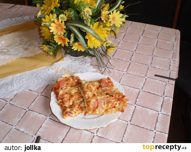 Rychlá pizza (nejen pro Vaška) - TopRecepty.cz