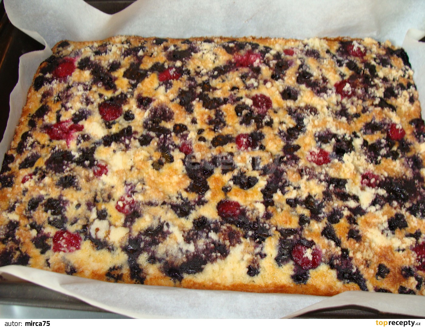 Rychlý borůvkový koláč 2 - TopRecepty.cz