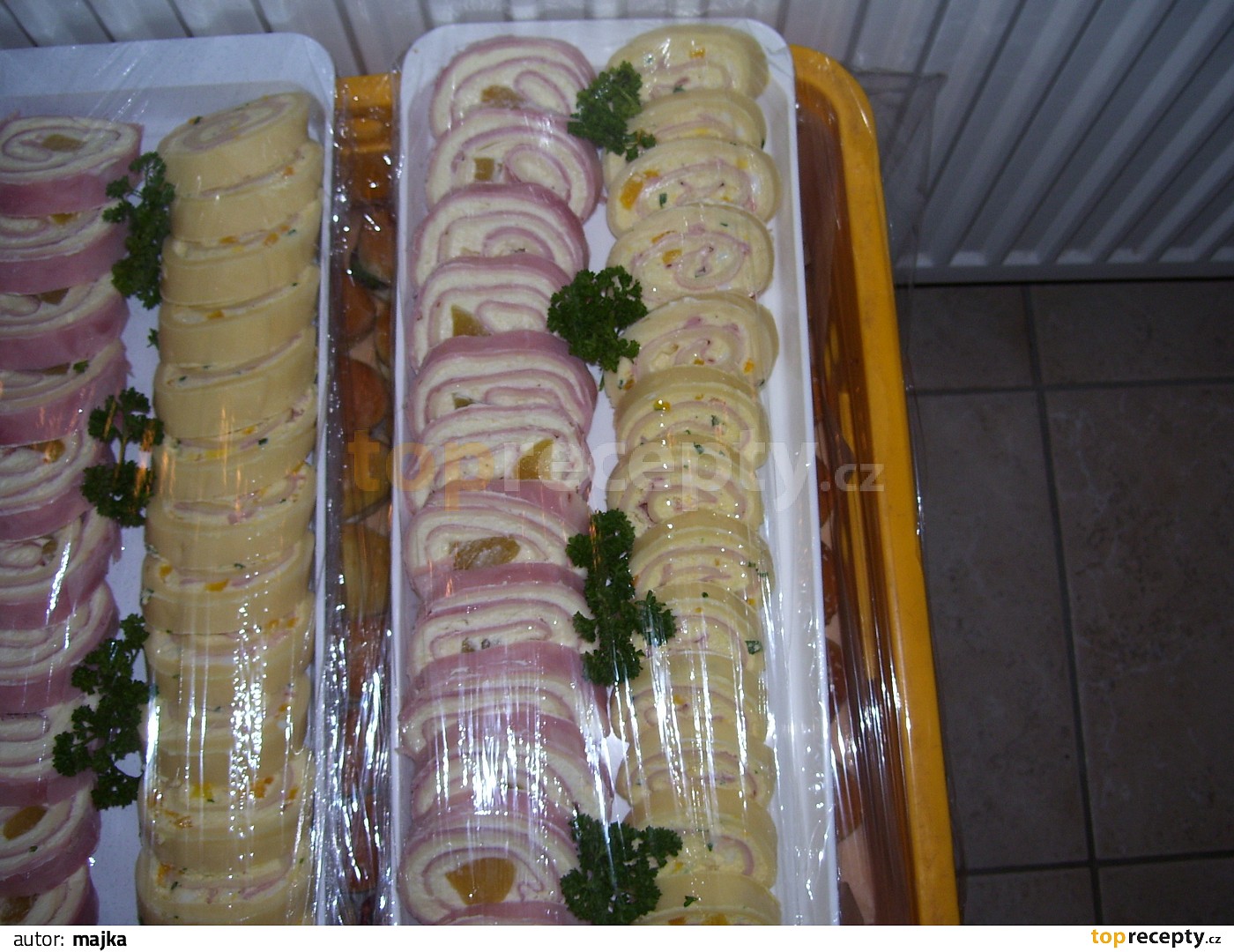 Sýrová roláda recept - TopRecepty.cz