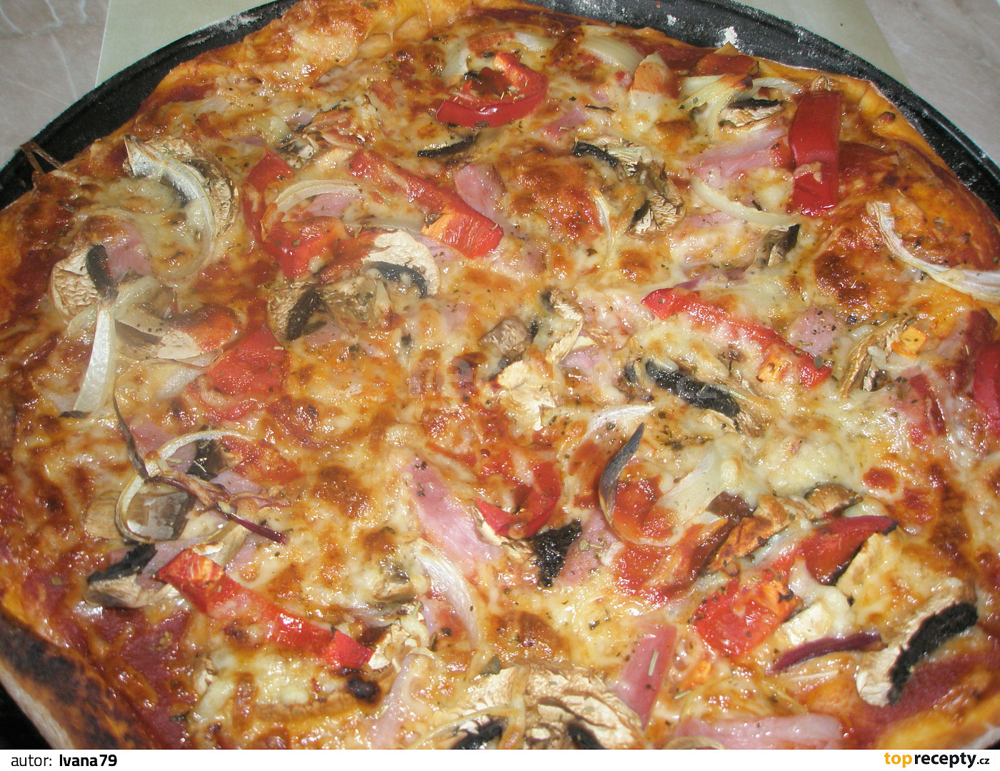 Vynikající pizza recept - TopRecepty.cz