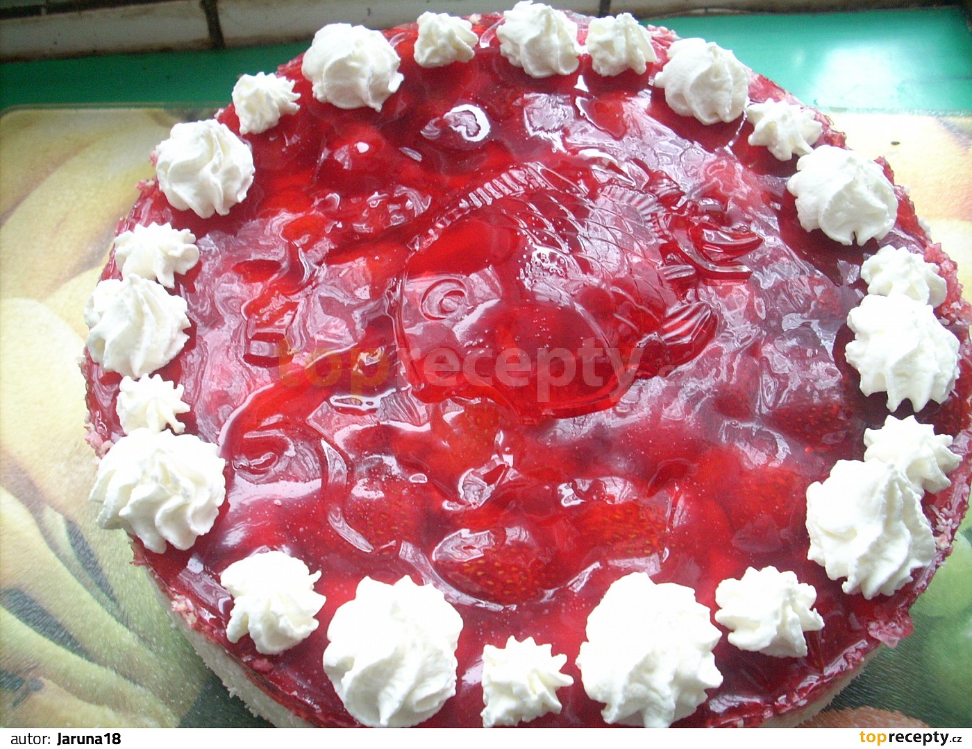 Jahodový dort nepečený recept - TopRecepty.cz