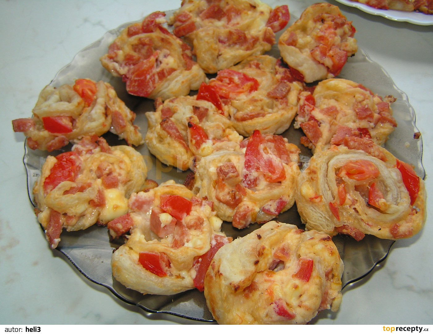 Minipizza recept - TopRecepty.cz