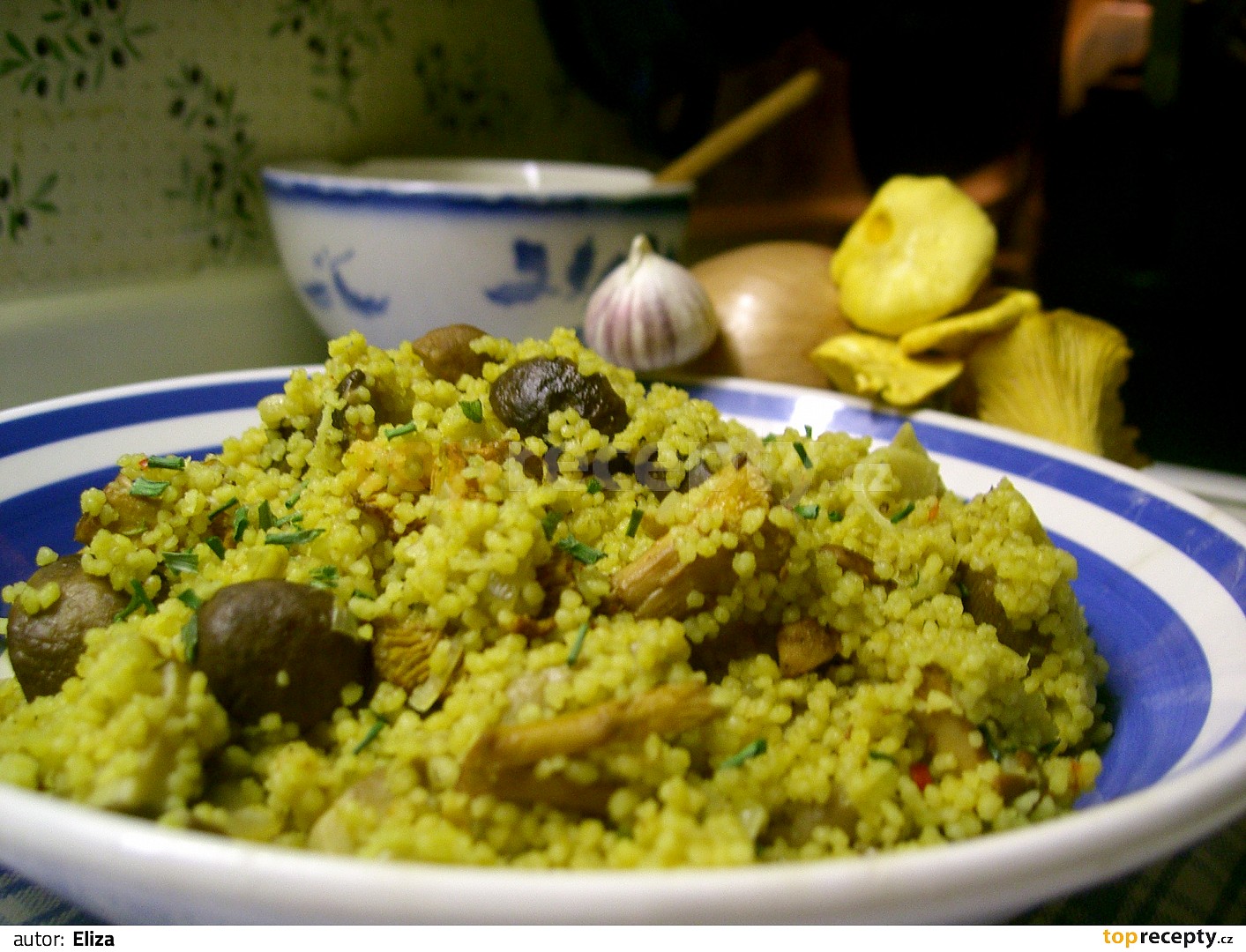 Houbový kuskus recept - TopRecepty.cz