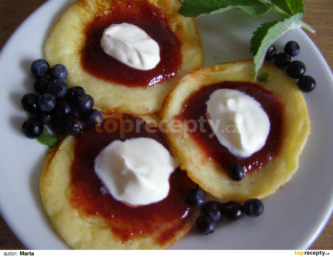 Lívance z podmáslí recept - TopRecepty.cz