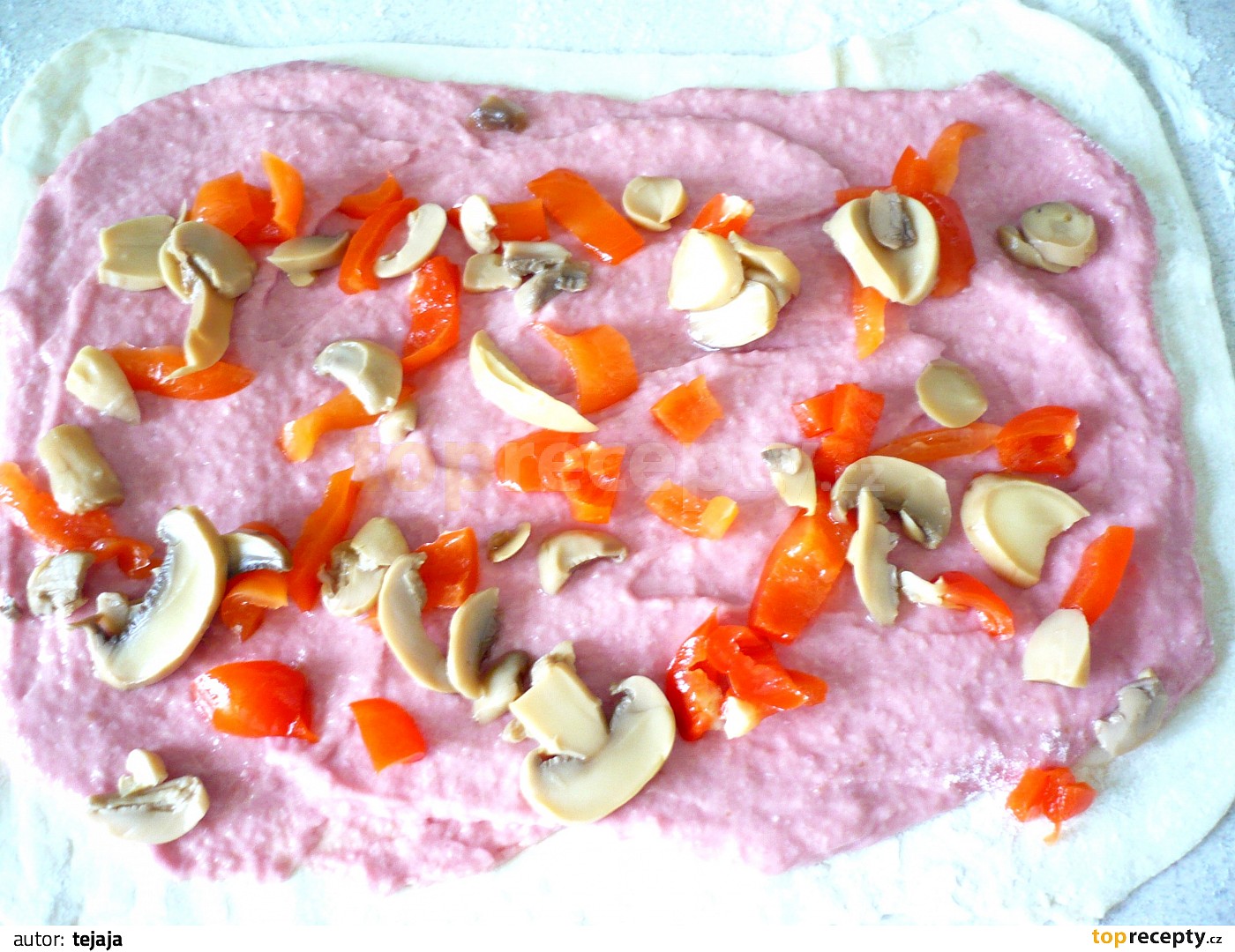 Slaný štrúdl recept - TopRecepty.cz