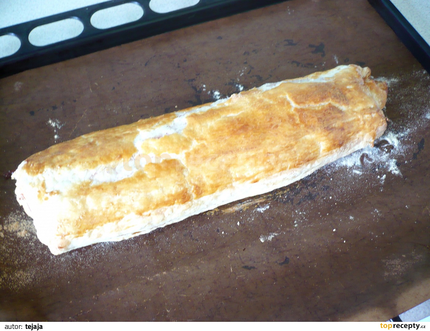 Slaný štrúdl recept - TopRecepty.cz