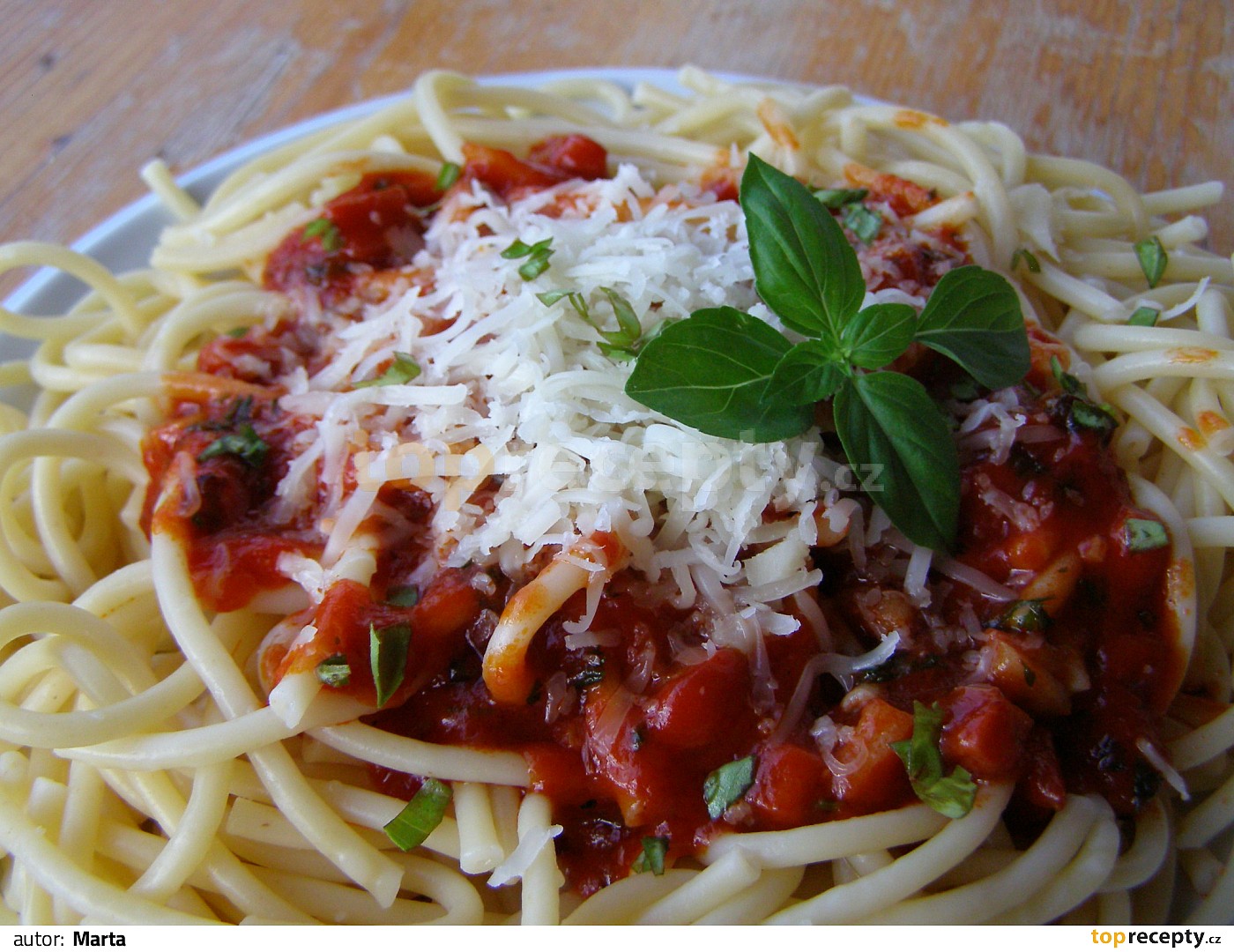 Neapolské makaróny recept - TopRecepty.cz