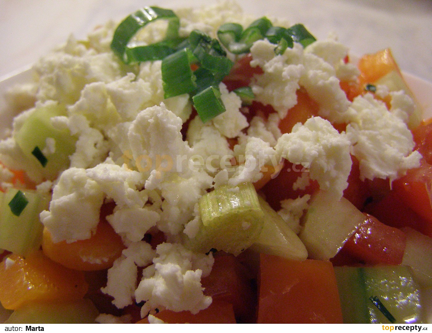 Šopský salát recept - TopRecepty.cz