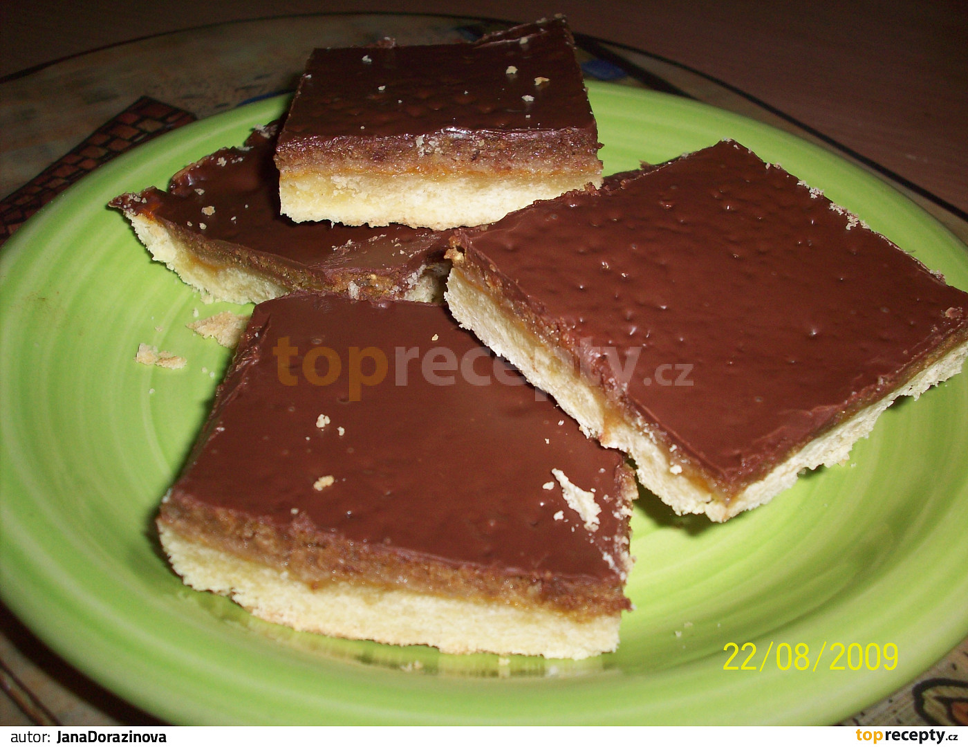 Babiččin ořechový koláč recept - TopRecepty.cz