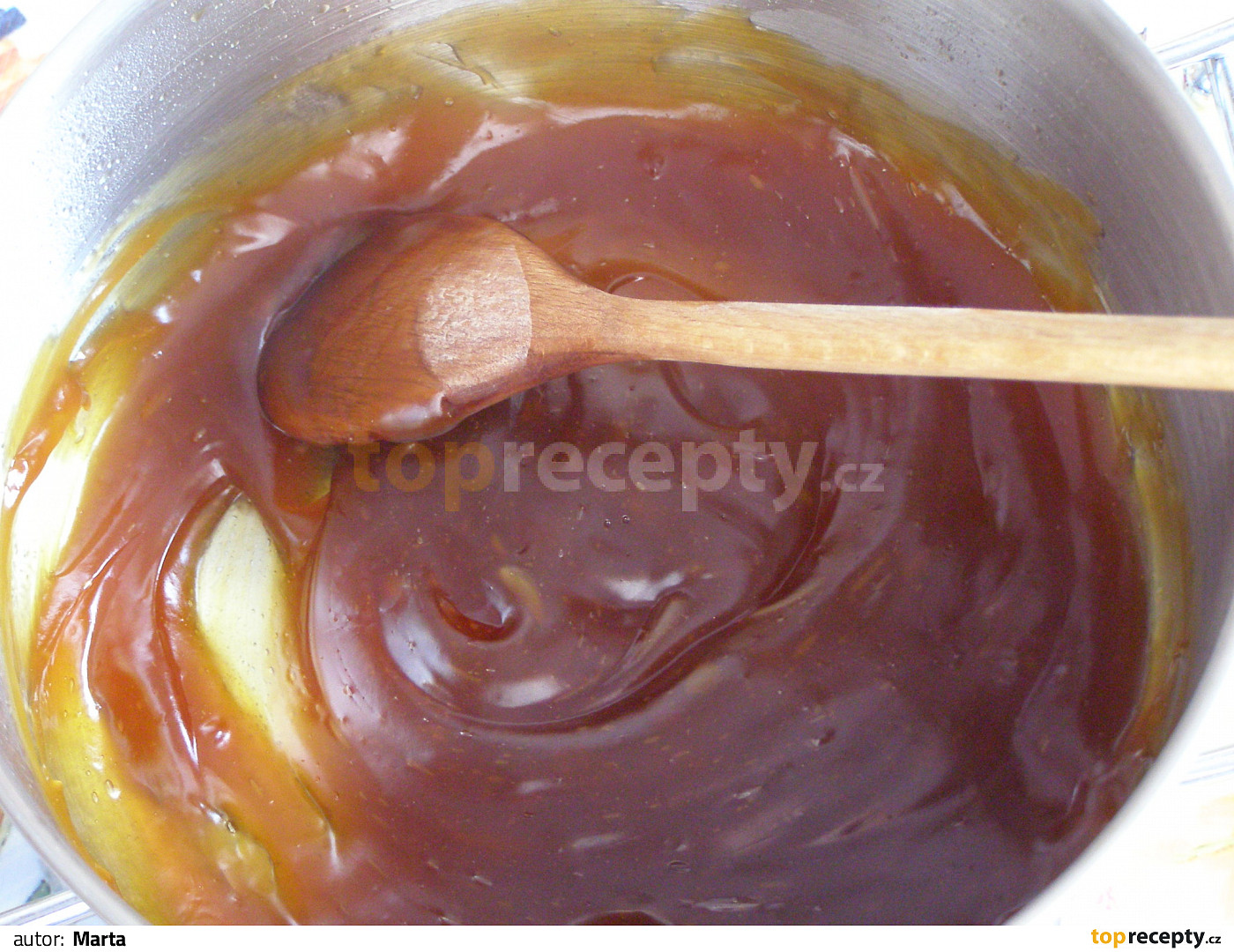 Karamelový krém recept - TopRecepty.cz