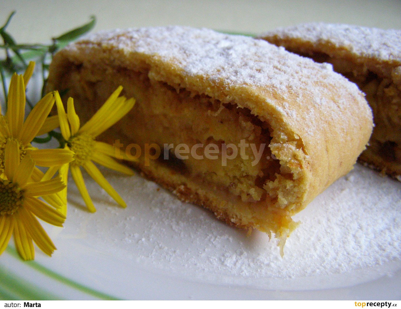 Mrkvový závin recept - TopRecepty.cz