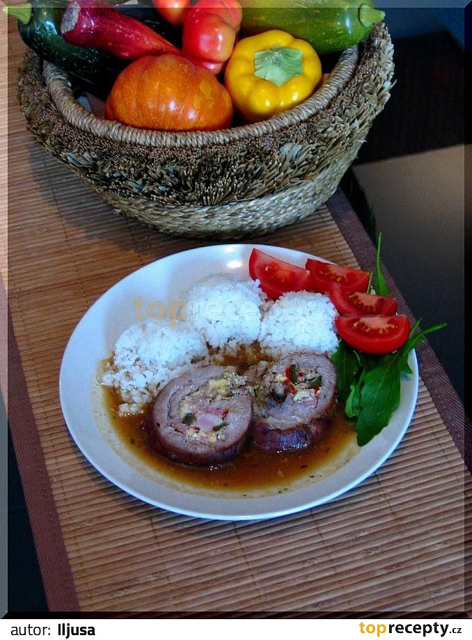 Bůčková roláda recept - TopRecepty.cz