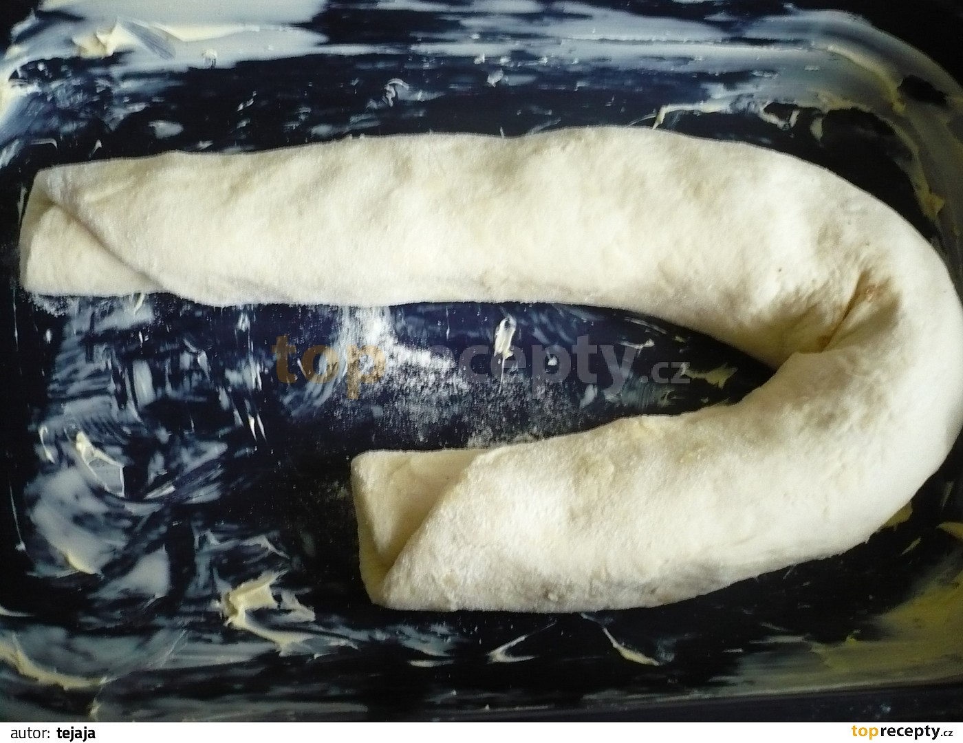 Ořechový závin recept - TopRecepty.cz