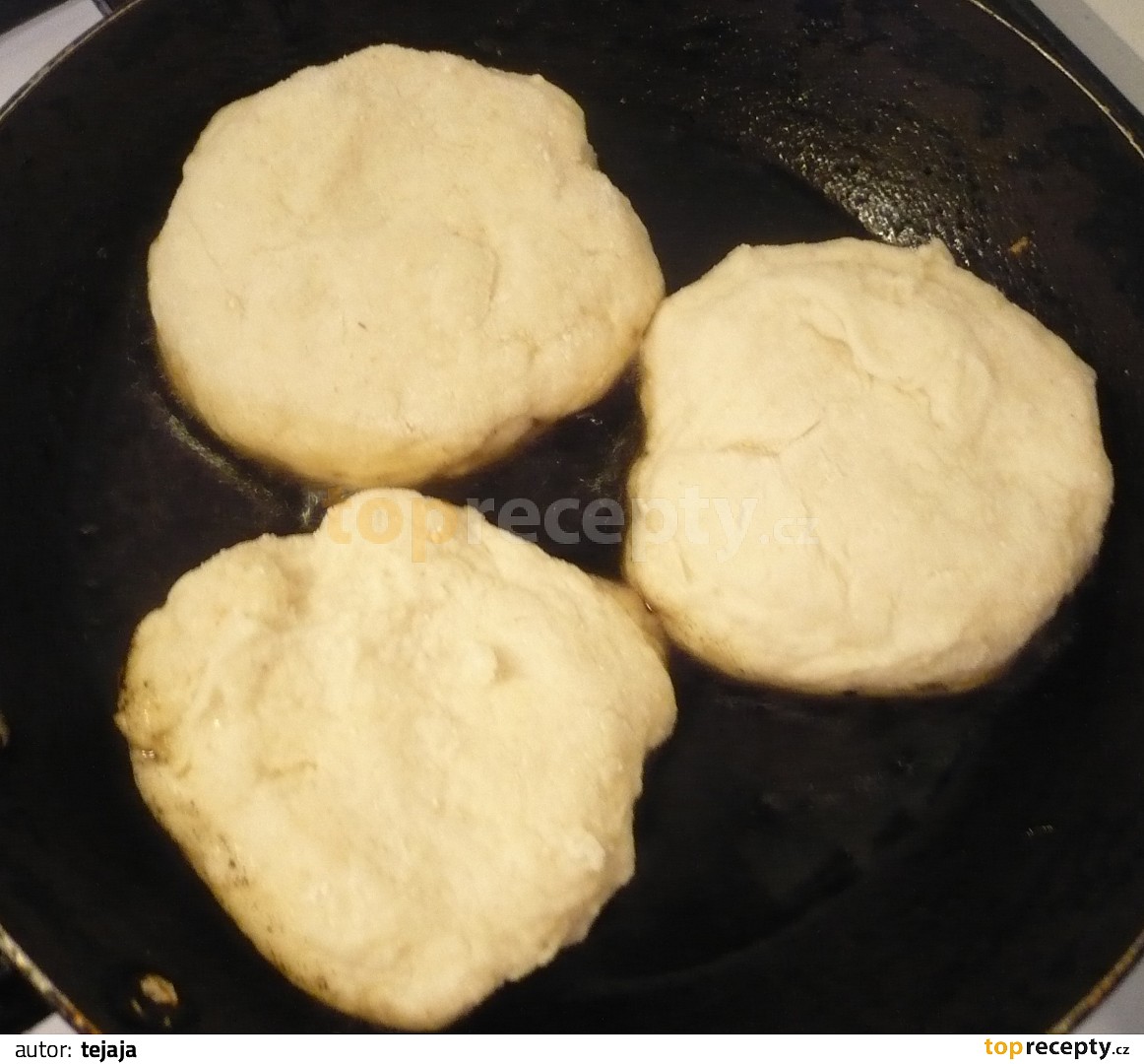 Bramborové vdolky s povidly recept - TopRecepty.cz