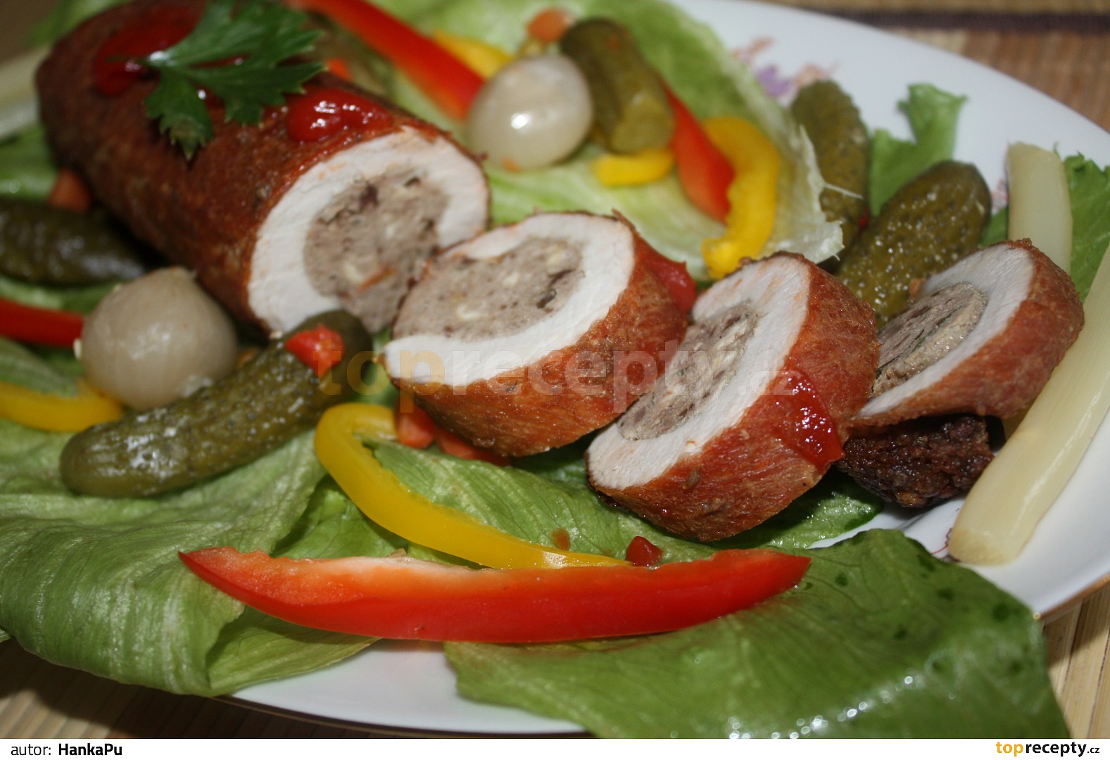 Plněná vepřová svíčková recept - TopRecepty.cz