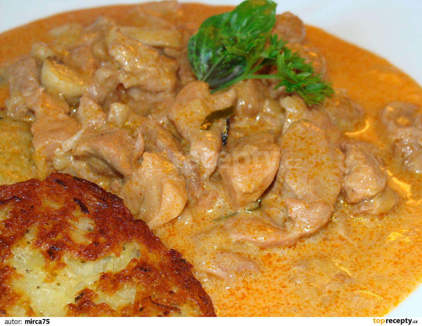 Vepřová plec po Bakoňsku recept - TopRecepty.cz