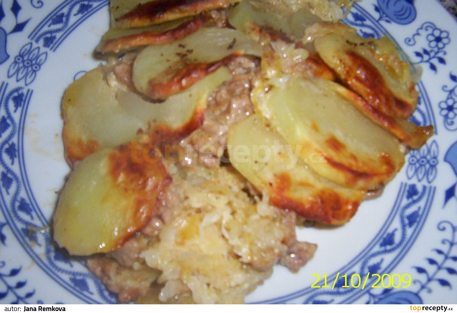 Mleté maso na zelí recept - TopRecepty.cz