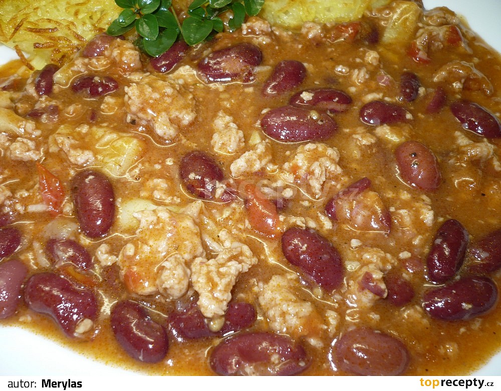 Mleté maso s fazolemi recept - TopRecepty.cz
