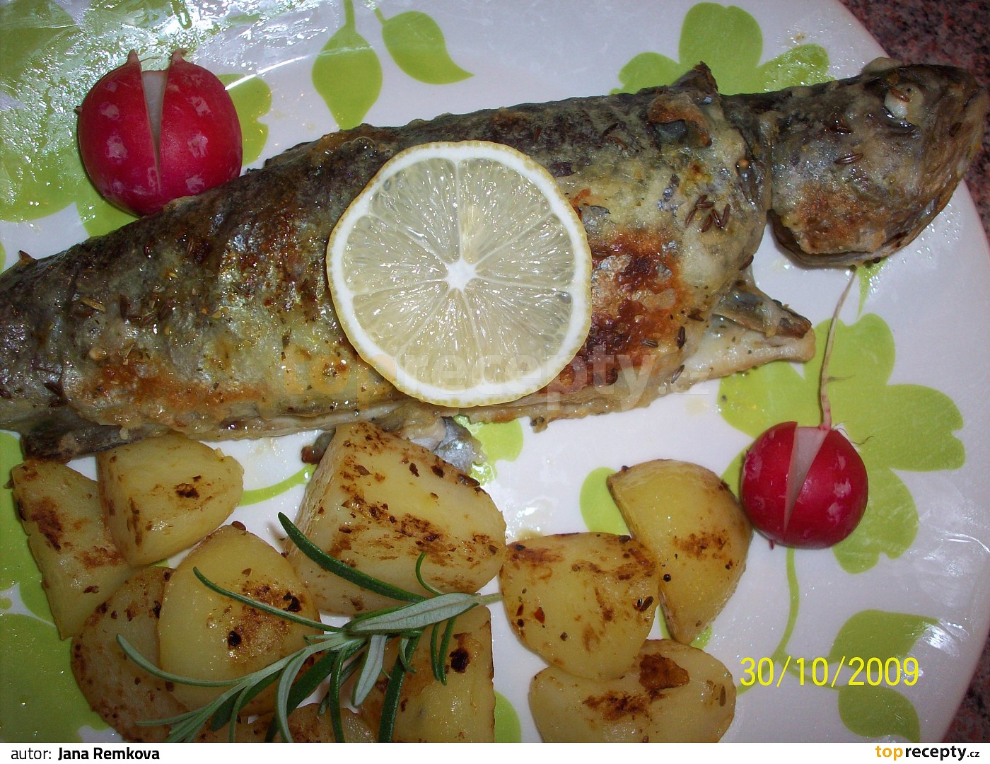 Pstruh na másle recept - TopRecepty.cz