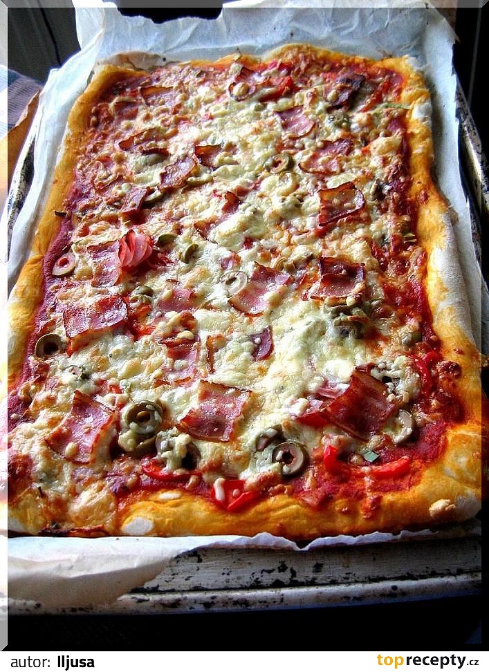 Těsto na pizzu recept - TopRecepty.cz