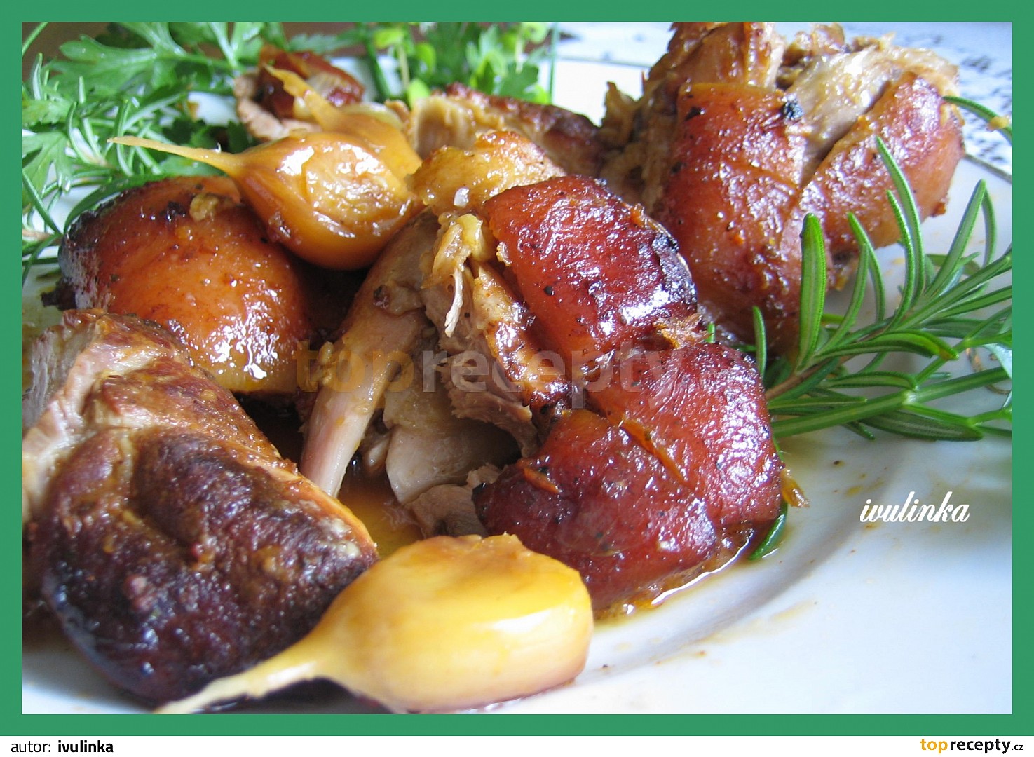 Pečené vepřové koleno recept - TopRecepty.cz