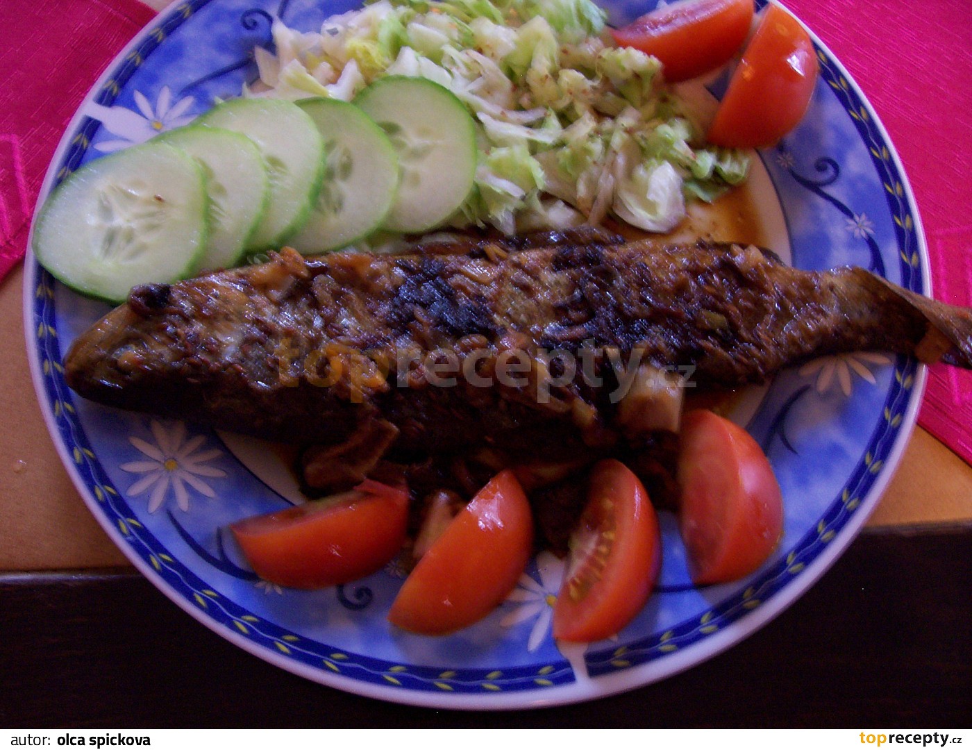 Pstruh pečený v troubě recept - TopRecepty.cz