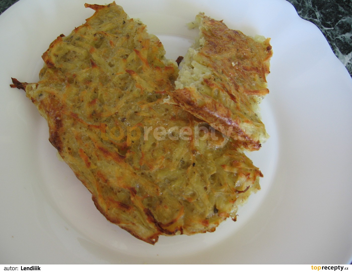 Bramborák na plech recept - TopRecepty.cz