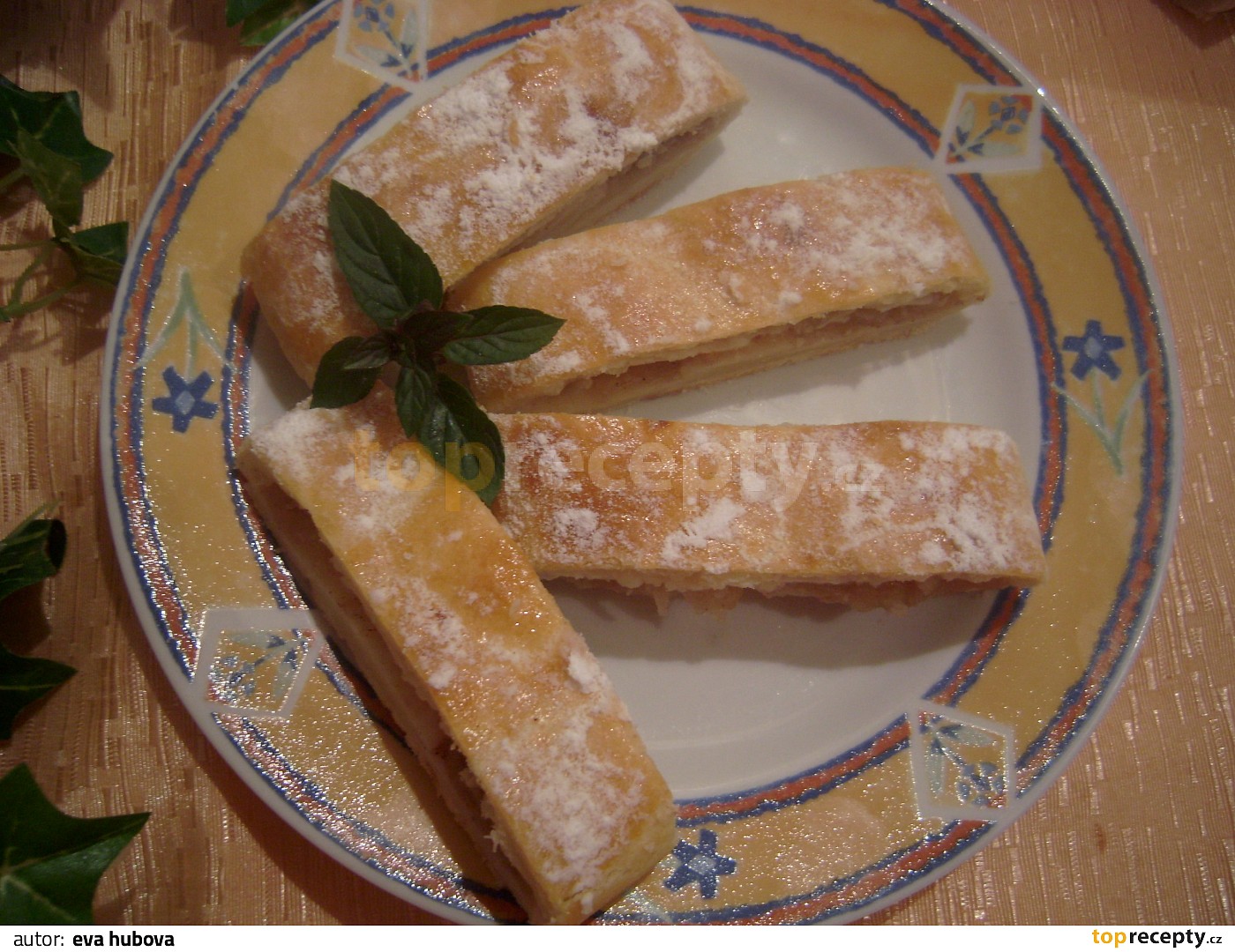 Jablečný závin II. recept - TopRecepty.cz