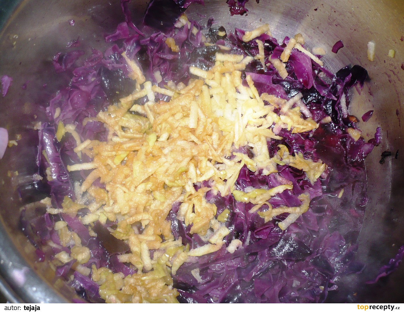 Červené zelí ke kachničce recept - TopRecepty.cz