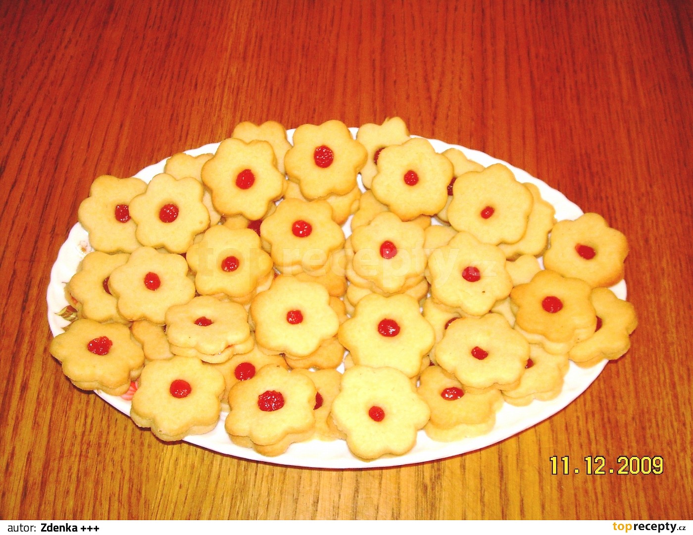 Linecké cukroví recept - TopRecepty.cz