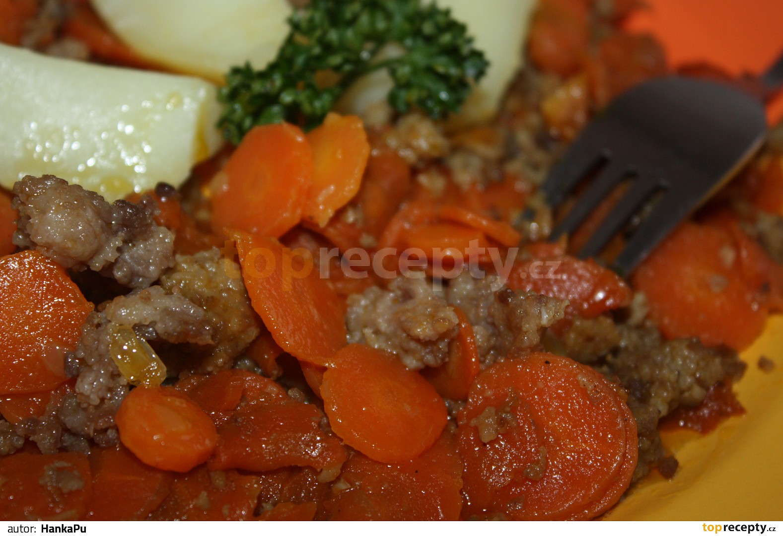 Mleté maso v mrkvi recept - TopRecepty.cz