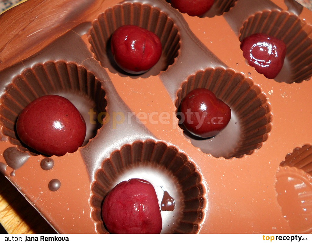 Višně v čokoládě, aneb domácí bonboniéra II. - TopRecepty.cz