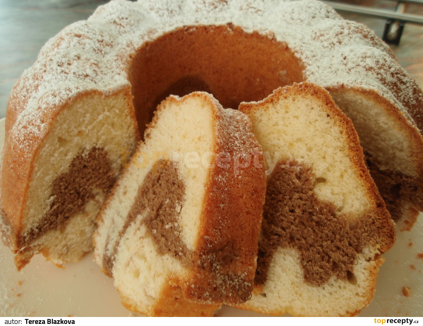 Bábovka ze šlehačky z Cappuccina recept - TopRecepty.cz