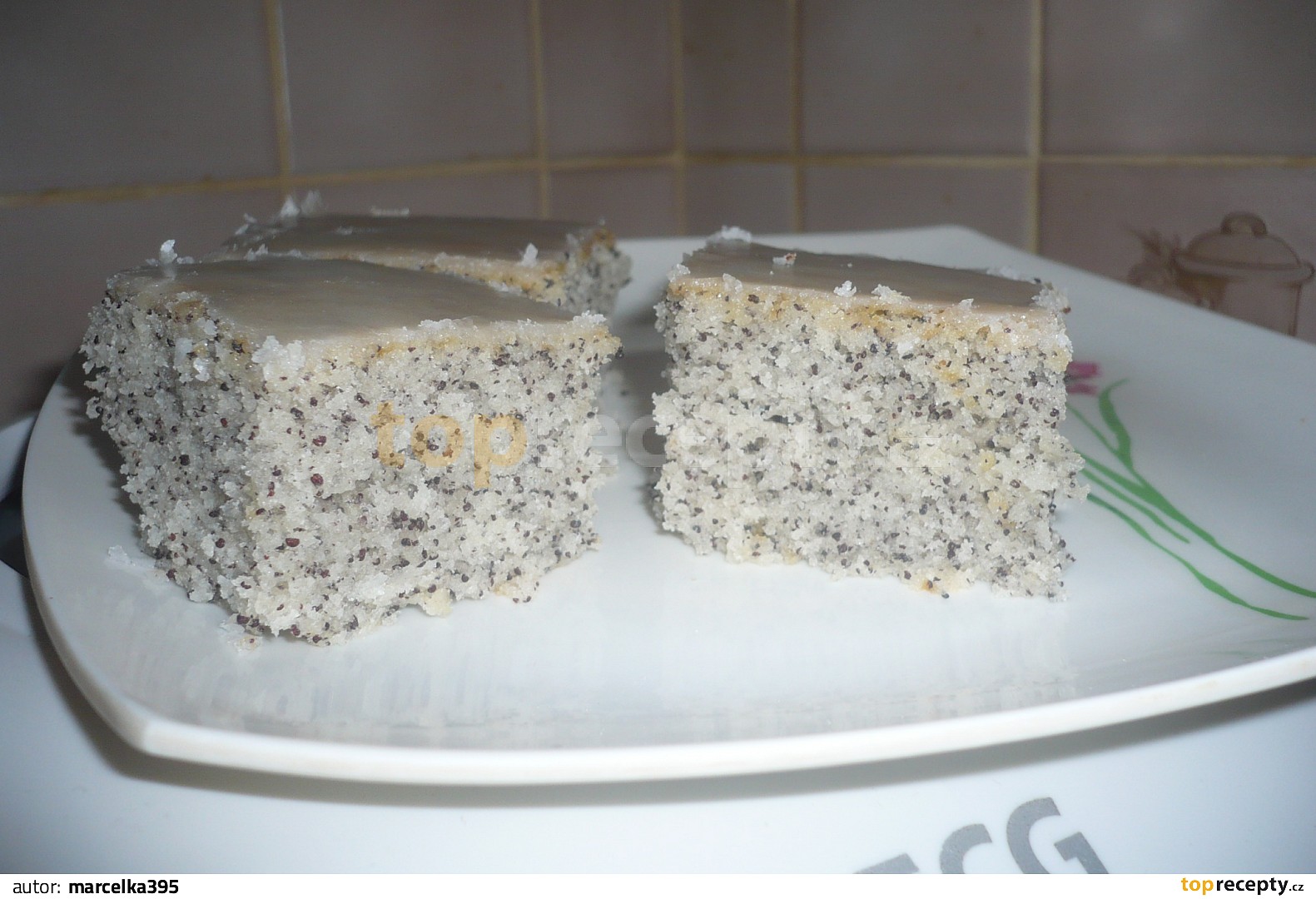 Makovec bez vajec recept - TopRecepty.cz