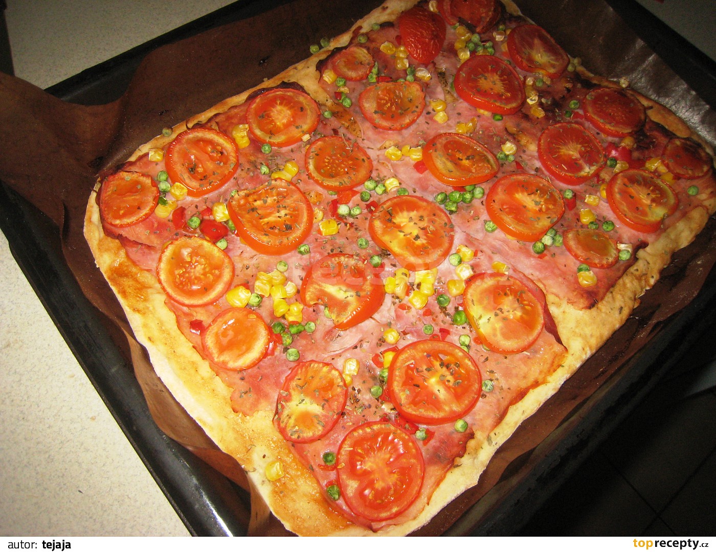 Kvalitní těsto na pizzu - TopRecepty.cz