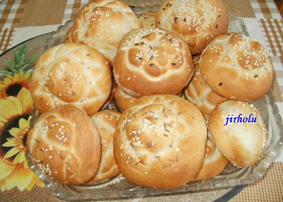 Máslové raženky (bulky) - TopRecepty.cz